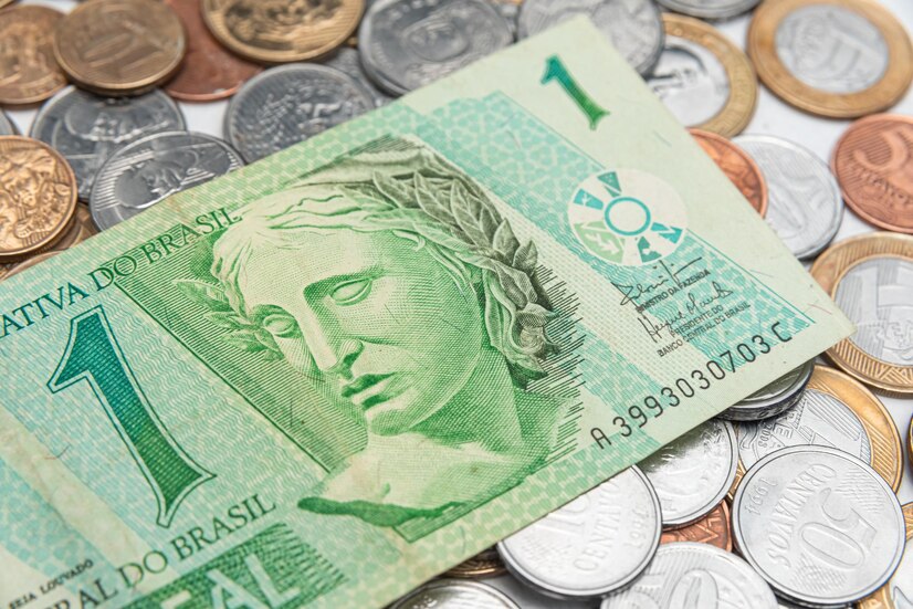 MONEY, EXCHANGE AND CURRENCY IN RIO DE JANEIRO – TOP TRAVEL & FOOD MAGAZINE